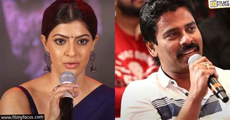 సురేష్ కొండేటి తిక్క ప్రశ్నకు పగిలిపోయే ఆన్సర్ ఇచ్చిన వరలక్ష్మి Filmy Focus