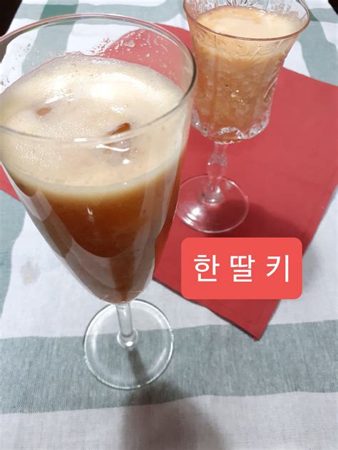 과일 쥬스 블렌딩 혼합음료