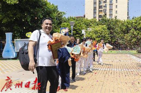 广州花都跳绳少年凯旋
