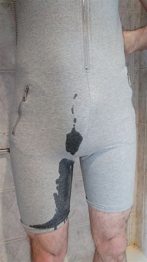 Wetting My Grey Playsuit 2 ThisVid Com