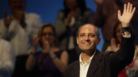 Camps Costa Crespo Y El Bigotes Se Sientan Esta Semana En El