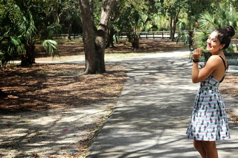 Chic By V Fashion Trends From Miami To El Salvador Leon Max Zara