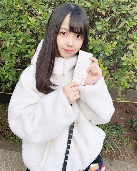 ボード「美少女」のピン