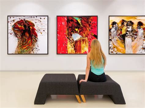 How Aons Anne Rappa Helps Keep The Corning Museum Of Glass Loss Free