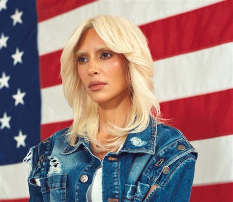 ФОТО Ким Кардашиан шинэ дүр төрхөөрөө олны анхаарлыг татав