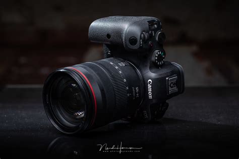 Fstoppers Reviews the Canon EOS R6 | Fstoppers