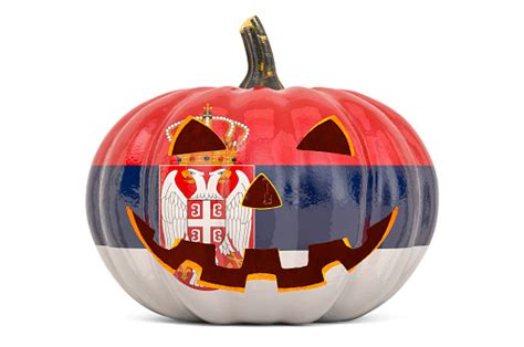 세르비아 개념의 할로윈 세르비아 국기와 사악한 조각 호박 흰색 배경에 고립 된 3d 렌더링 10월에 대한 스톡 사진 및 기타