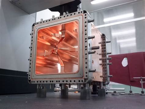 Particle Accelerators Components Cinel