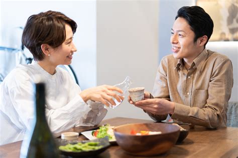 これだけは知っておくと安心！日本酒を注ぐ・飲む時のマナー Kubotaya