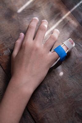 Finger Splint Stock Photos Images And Backgrounds For Free Download