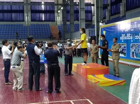 ဝန်ကြီးချုပ်ဖလား အမျိုးသားအမျိုးသမီး ဘော်လီဘောပြိုင်ပွဲဆုချီးမြှင့်ပွဲ အခမ်းအနားကျင်းပ