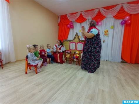 Фотоотчет о развлечении в первой младшей группе «В гостях у бабушки Варварушки 4 фото