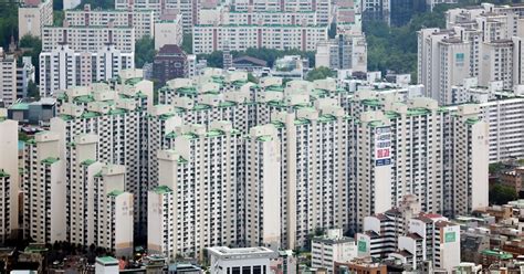 1억 연봉자 7월부터 수도권 주담대 한도 3천300만원 축소