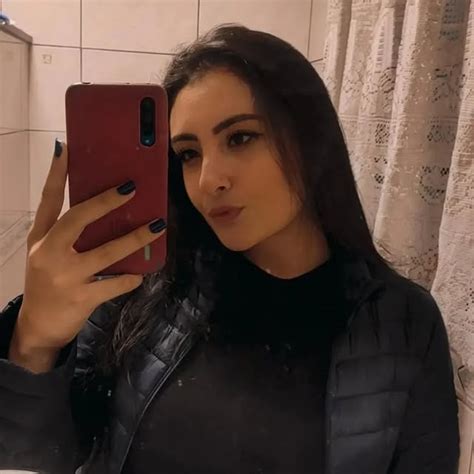 Laura Michelin Laumichelin • Threads Say More