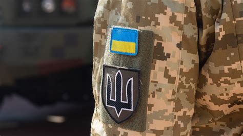 Глава Сухопутных войск Украины Драпатый объявил о своей отставке — РТ на русском