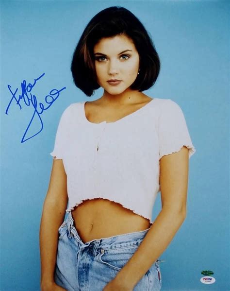 Tiffani Amber Thiessen Signed Beverly Hills 90210 16x20 Photo Psadna