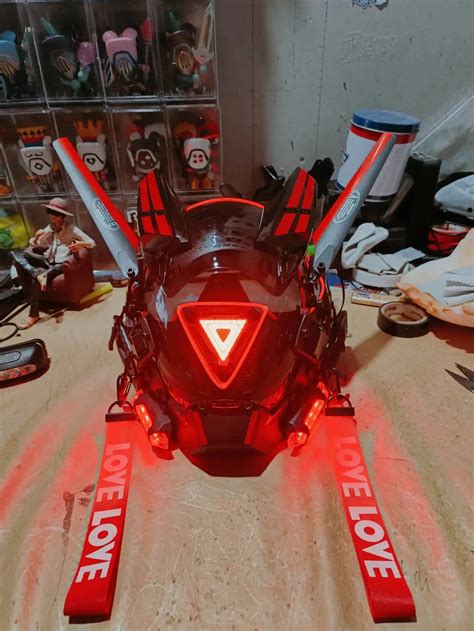 사이버펑크 테크웨어 마스크 Led 램프가있는 할로윈 코스프레 액세서리 미래형 헬멧 맞춤 파티 음악 축제 액세서리