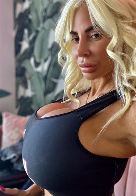 Thumbs Pro Bimbohunt Bimbohunt Only Finest Bimbos