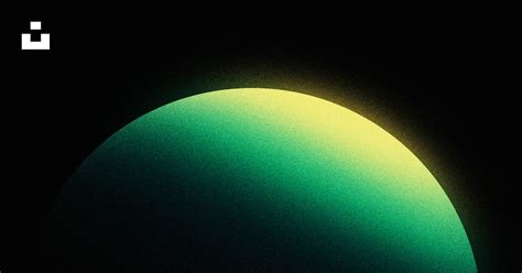 중앙에 녹색 원이 있는 검은색 배경 사진 Unsplash의 무료 플루이드아트 이미지