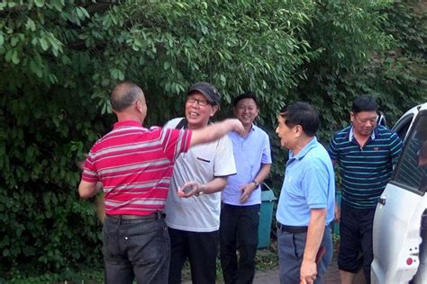 探望老英雄老首长老战友 瞻仰伟人纪念馆一一冀东大地铁兵情 搜狐大视野 搜狐新闻