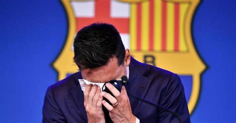 Messi Weint über Barcelona Abschied Sagt Aber Nichts über Psg Wechsel