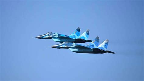 ပခုက္ကူမြို့နယ်၊ ဖလံအိုရွာ ဘုန်းကြီးကျောင်းကို စစ်တပ်က လေကြောင်းဖြင့် ဗုံးကျဲ တိုက်ခိုက် Khit