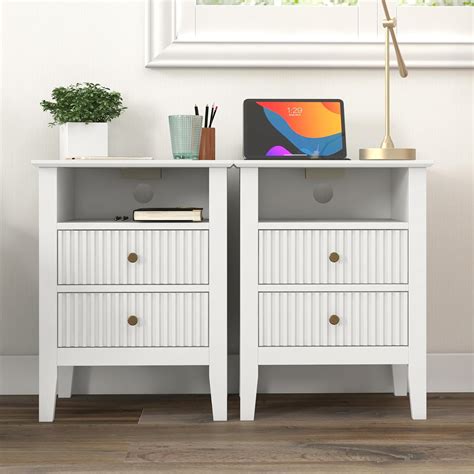 Royalcraft Fluted Nightstand Set Of 2 With Charging Station