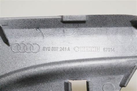 Yahoo オークション [美品 送料185円～] アウディ S3 A3 S Line 8y