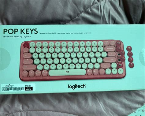 Logitech Wireless Keyboard Computers And Tech Parts And Accessories Computer Keyboard On Carousell