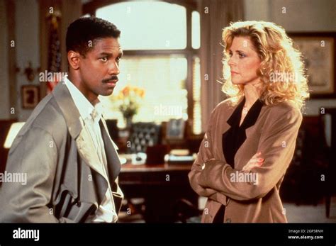Ricochet From Left Denzel Washington Lindsay Wagner 1991 Ph