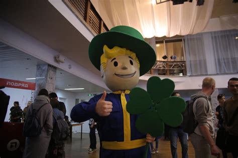 Vault Boy Luck Bobblehead Fallout By Sephycrescent On Deviantart