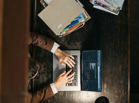 Why Qb64 Is The Perfect Language For Beginner Programmers