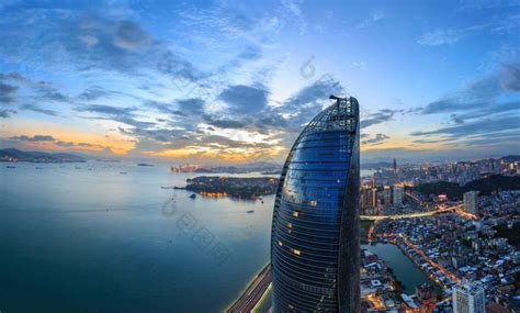 厦门世茂海峡大厦双子塔场景图片 包图网企业站