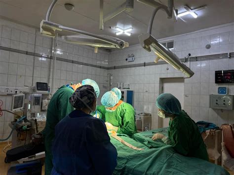 УНТЭ ийн урологи андрологийн эмч нар Хөвсгөл аймагт ажиллаж орон нутагт хийгдэж байгаагүй