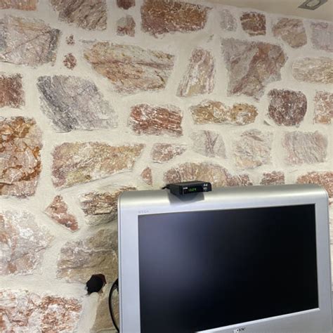 ΠΕΤΡΕΣ ΣΠΑΝΟΣ ΕΠΕΝΔΥΣΗ ΤΟΙΧΟΥ ΚΑΙ ΠΕΤΡΑΣ ΠΕΤΡΑ ΚΑΙ ΣΠΙΤΙ