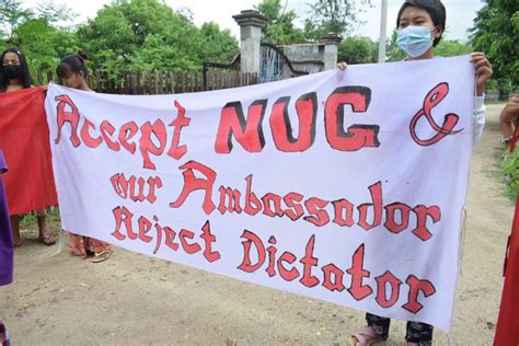 ယင်းမာပင် ဆားလင်းကြီး ရွာပေါင်းစုံ သပိတ် စစ်ကြောင်း ဦးကျော်မိုးထွန်းကို သံအမတ်အဖြစ် ဆက်ခန့