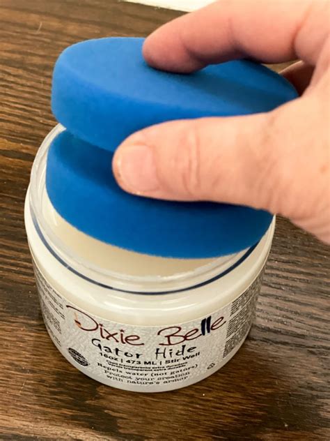 Diy Wood Staining Sealing Simple Steps For Beautiful Results White Lilac Farmhouse