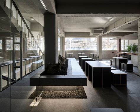 모던하고 고급스러운 분위기의 30평 카페인테리어 디자인 카페 인테리어 디자인 레스토랑 인테리어 베이커리 디자인