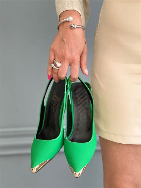 مجلسی کیف و کفش میناز