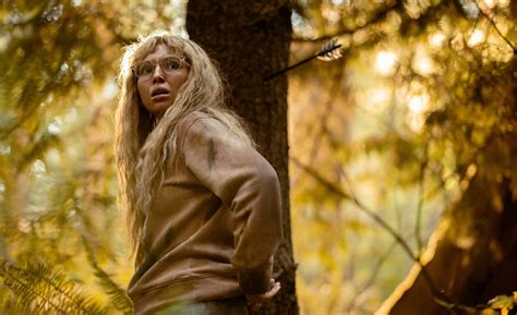 Yellowjackets Boss Explains Nat Travis And Lottie Sex Scene