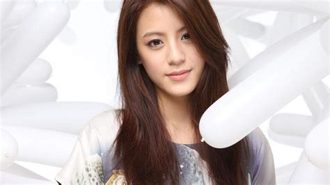 Yong Bu Shi Lian De Ai 永不失聯的愛 By Eric Chou 周興哲 Pinyin Lyrics And English Translation Lyrics Pinyin