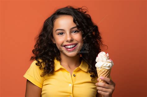 开朗的女孩高清图片下载 正版图片600439074 摄图网