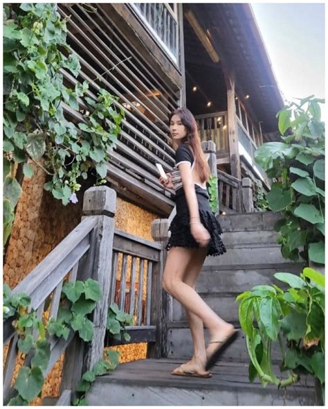 고소영 인스타 초록 원피스 수영복 브랜드는 네이트뷰