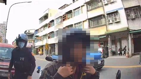女未扣安全帽遭警攔 幾顆「玻璃球」露餡慘了 社會 中時
