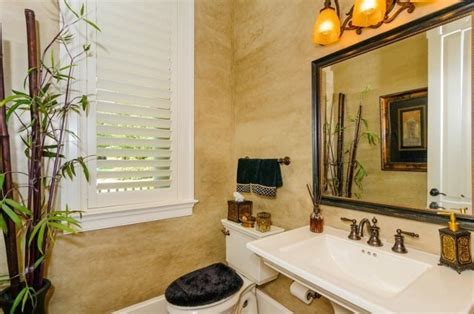 310compasspointninetysix 021 Powderroom 640x425 Grand Harbor