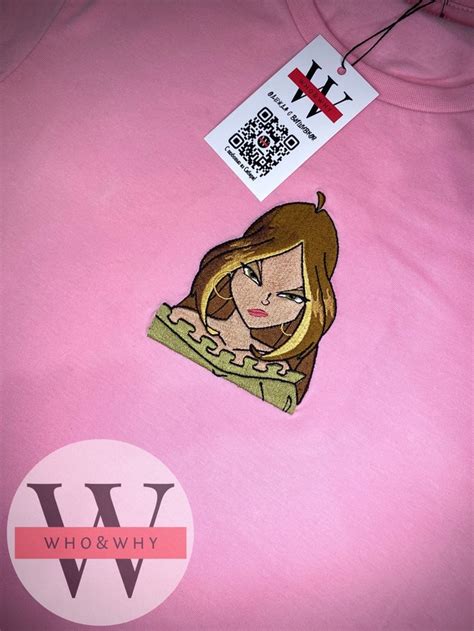 Тематические подарки в виде 3d стикеров наклеек в каждом заказе 2025 Whoandwhy Одежда с