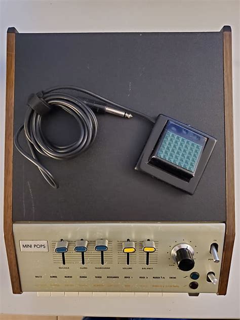 Korg Minipops Black Reverb