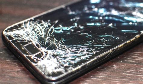 Что делать если разбился экран Разбили экран телефона Ремонт мобильных телефонов