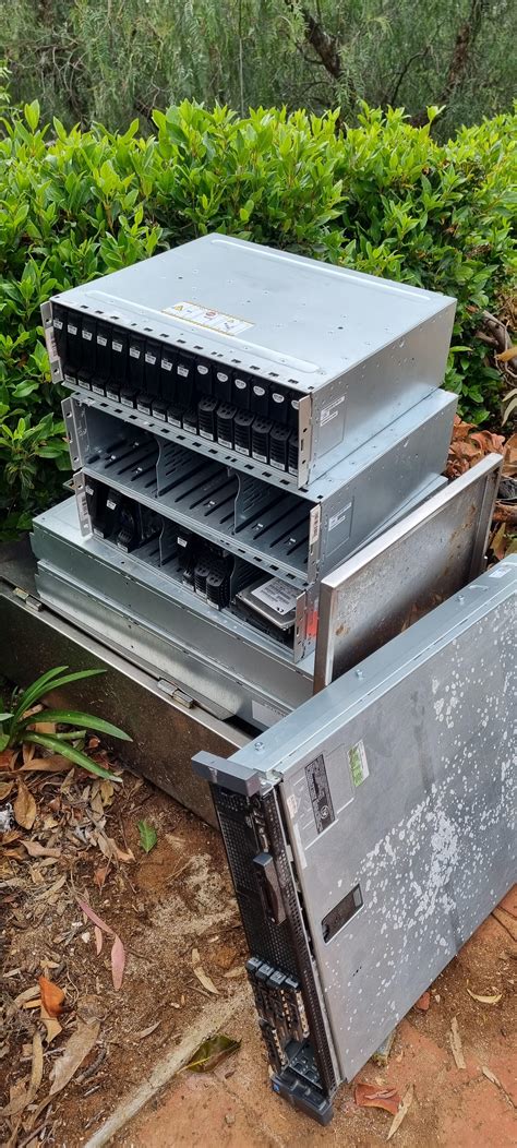 Server Farm Rprogrammerhumor