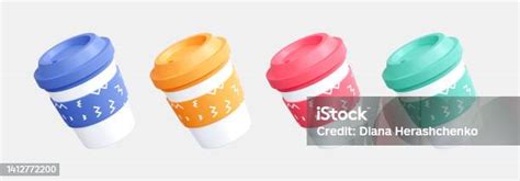 3d 크리에이티브 에이퍼 커피 업 뚜껑이있는 일회용 플라스틱 음료 컵 브랜딩을위한 음료 패키지 모형 디자인 흰색 배경에 고립 된 사실적인 아이콘 세트 컬러 만화 요소 3d